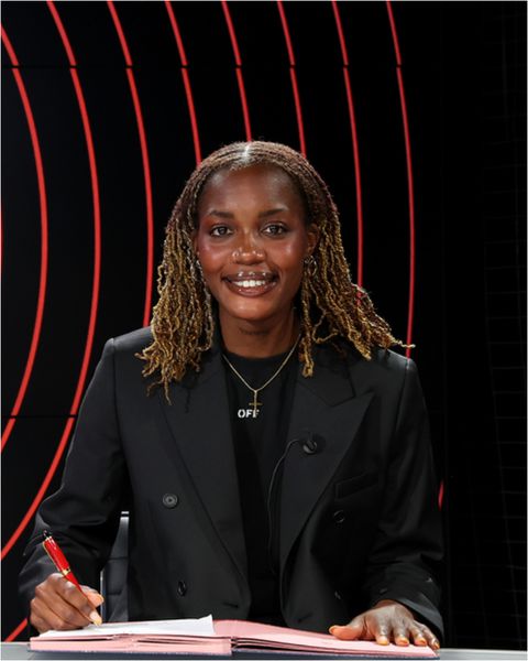 Daughter of 5-cap ex-Super Eagles star joins Chukwueze in Milan on ...