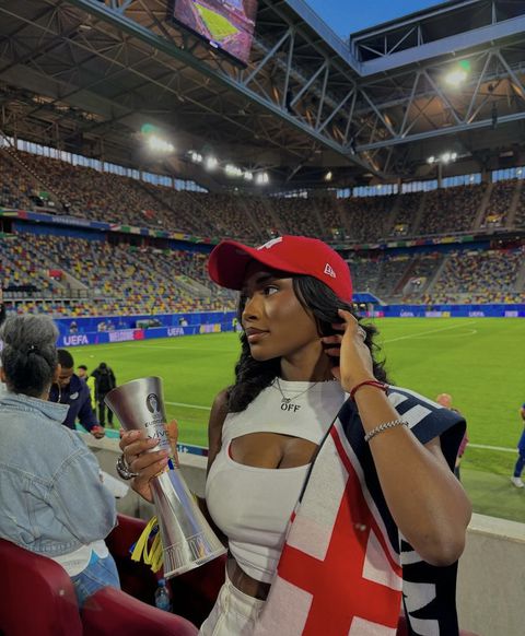 Tolami Benson: 10 Stunning facts you should know about Bukayo Saka's ...