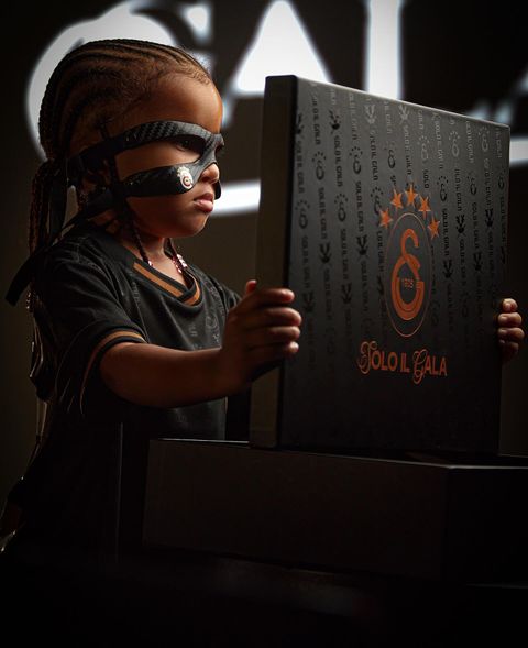 Every smile you share melts my heart - Victor Osimhen celebrates as ...