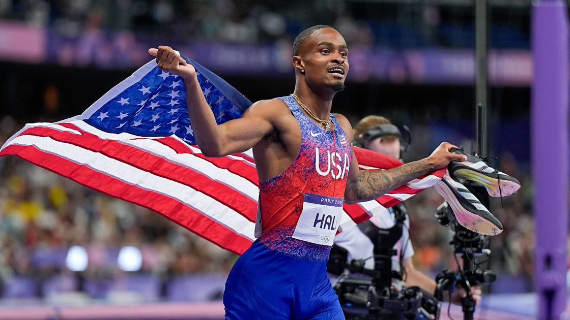 Quincy Hall wins gold in men's 400m at 2024 Paris Olympics after ...