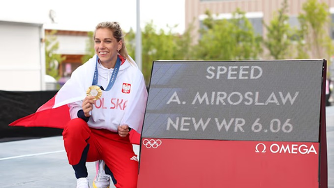 What Polish soldier Aleksandra Miroslaw said after becoming first speed ...