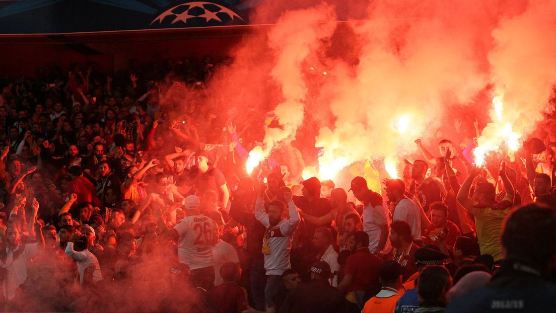 Football hooligans alliance issues warning ahead of Remembrance Sunday ...