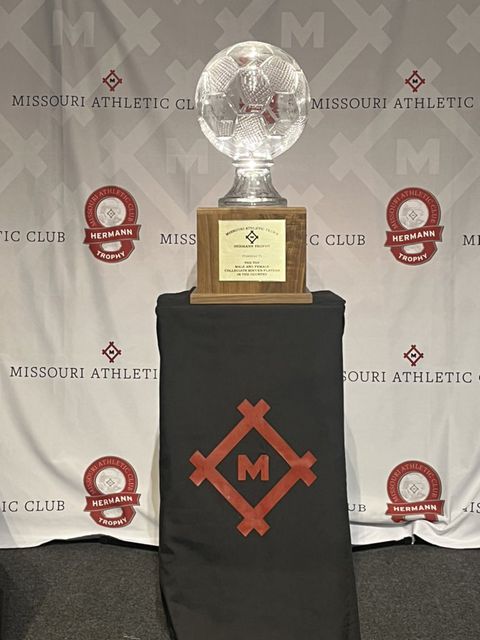 Super Falcons' Onyi Echegini 'honored' to scoop coveted 10-pound MAC ...