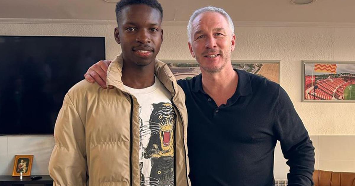 Junior Stars wonderkid Amos Wanjala meets former Barcelona, Bayern ...