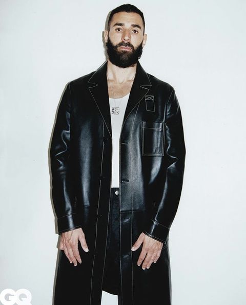 Karim Benzema makes social media comeback, unfollows girlfriend and ...