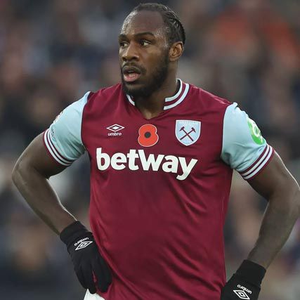 Michail Antonio: Ex-wife of West Ham star drops everything to comfort ...