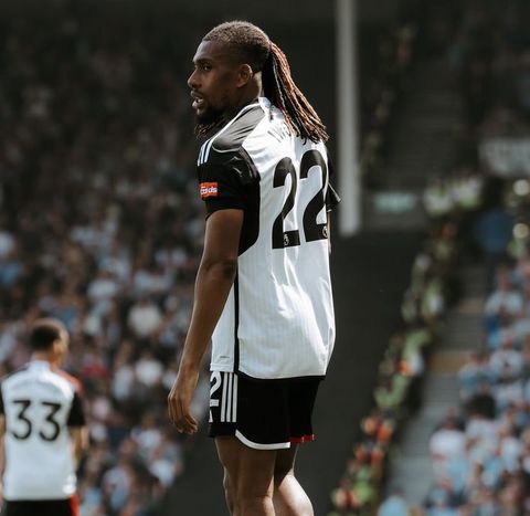 Alex Iwobi melts hearts with ‘adorable’ family photos from Fulham’s ...