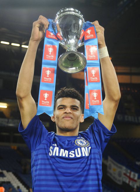 Dominic Solanke Net Worth: Nationality, Parents, Wife, Age, Height ...