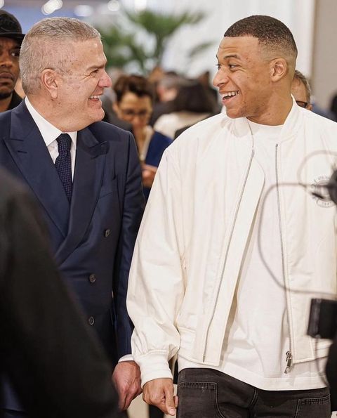 Madrid-bound Mbappé poses with Hublot CEO during Watches and Wonders ...