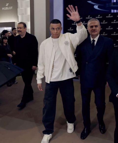 Madrid-bound Mbappé poses with Hublot CEO during Watches and Wonders ...