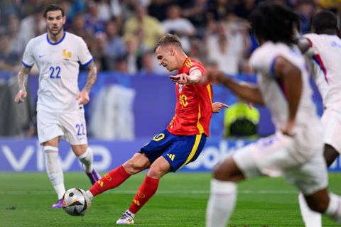 Dani Olmo Net Worth: Profile, Age, Career, Salary, Girlfriend, How Rich ...