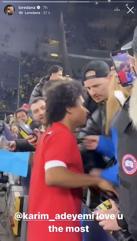 Karim Adeyemi: Dortmund star passionately kisses his girlfriend after ...