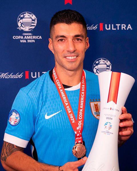 Copa America: Luis Suarez scores wins Man of the Match as Uruguay beats ...