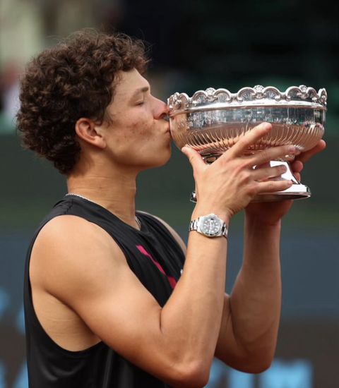 Ben Shelton Net Worth: Age, Profile, Parents, Girlfriend, Titles ...