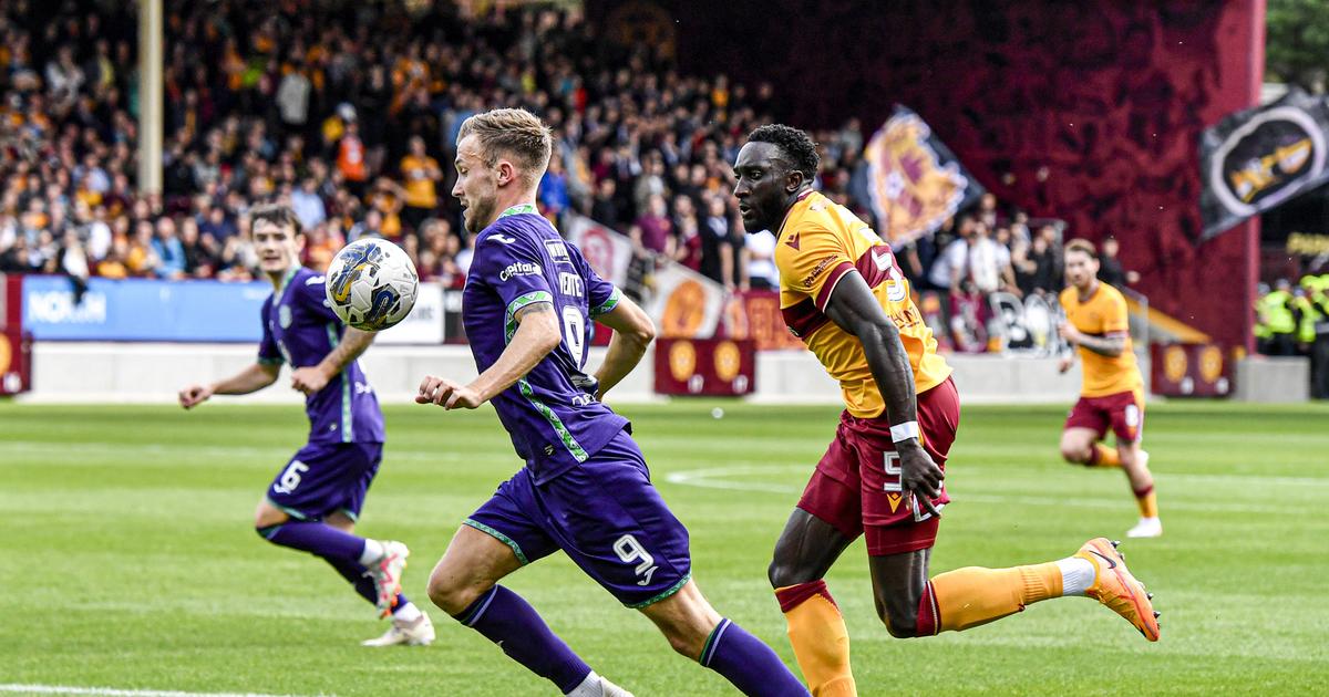 90 minutes for Jordan Obita, Bevis Mugabi as Motherwell beat Hibernian ...