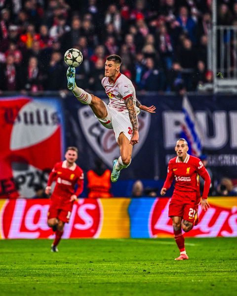 Benjamin Šeško Net Worth: Biography, Age, Style of Play, Stats ...