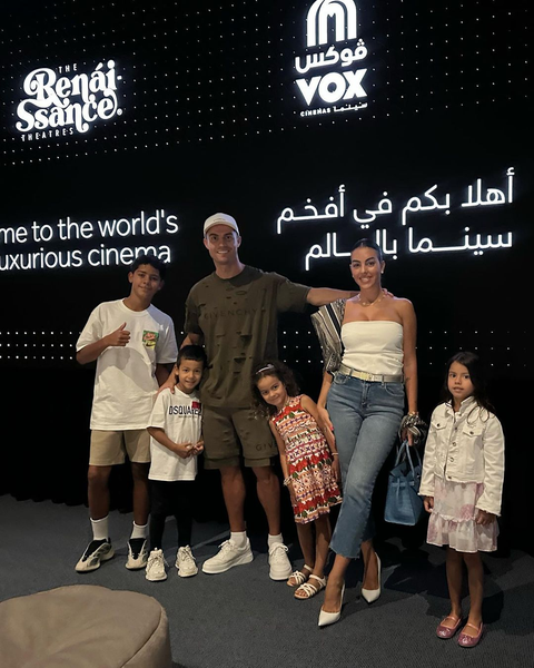 Cristiano Ronaldo and Georgina Rodriguez enjoys cinema trip with family ...