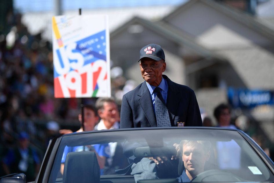 5 greatest Otis Davis moments that will live on forever | Pulse Sports ...