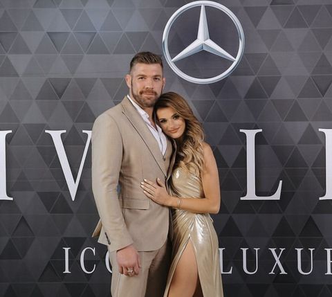 Dricus du Plessis Net Worth: Age, Height, Girlfriend, Career, Record ...