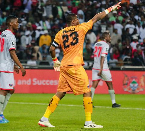 Super Eagles goalie Nwabali denied MOTM after heroic 'full length ...