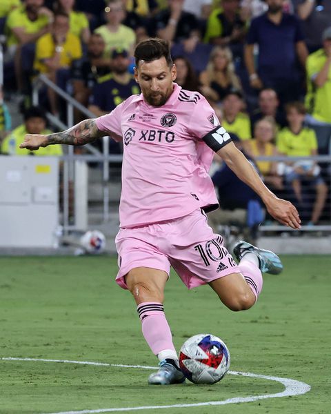 Ronaldo vs Messi: NBA superstar and Nigeria's Giannis settles GOAT ...