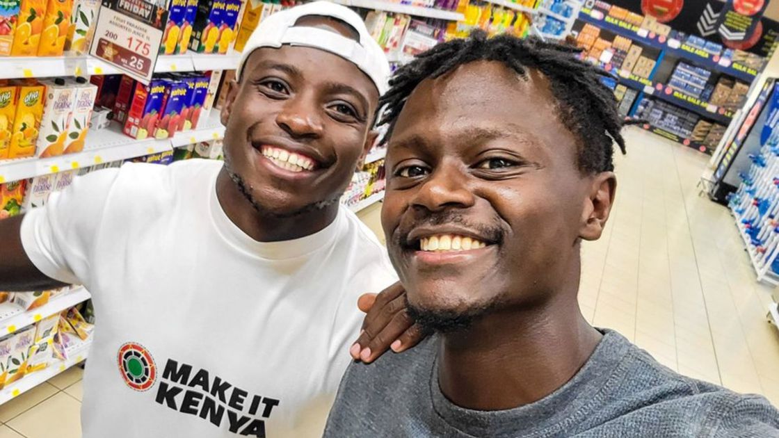 Mark Otieno offers Omanyala shoulder to lean on after Budapest disaster | Pulse Sports Kenya