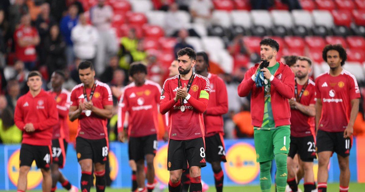 Morale at Rock Bottom for Man United as New Wave of Layoffs Hits Old ...
