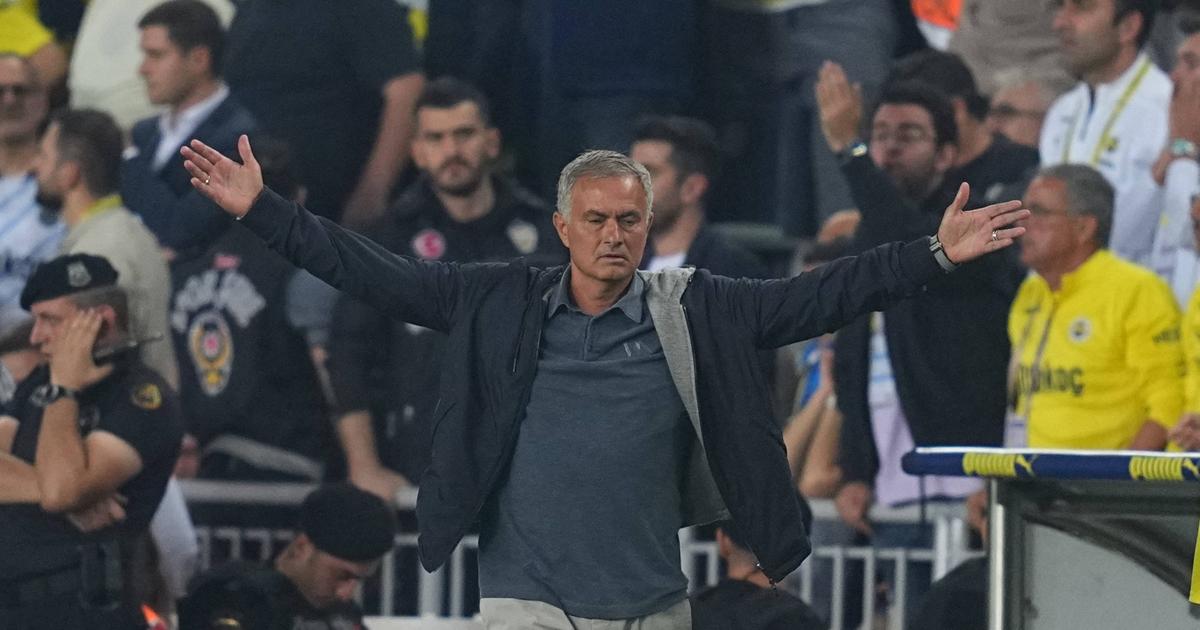 ‘The crying one’ — Mourinho savagely trolled after losing to Osimhen’s ...