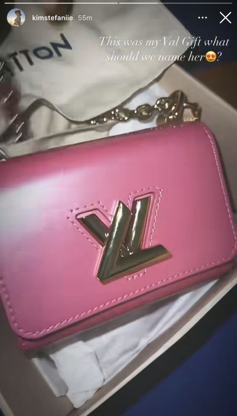 Better late than never - Osimhen’s girlfriend shows off her exotic ₦6.5 ...