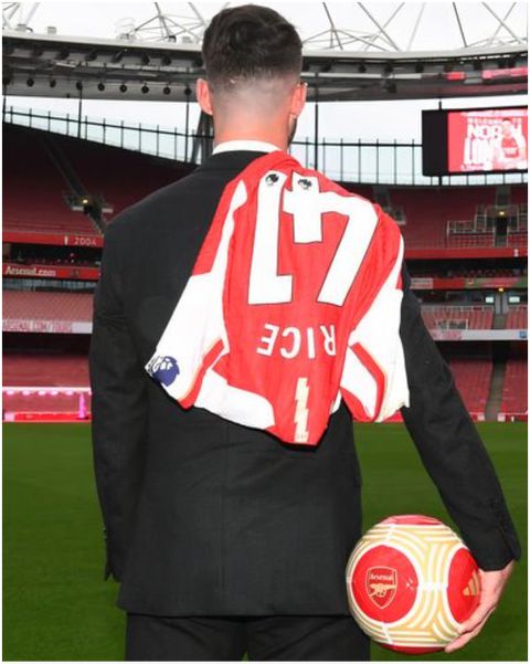 Arsenal's record signing Declan Rice apologises for 'sad' performance ...