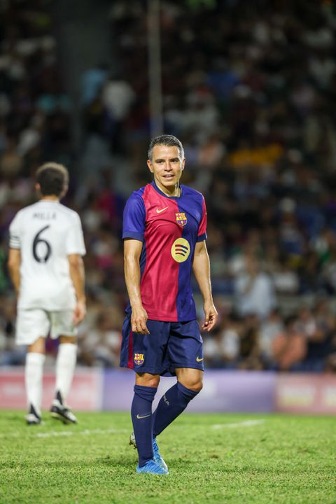 Real Madrid beat Barcelona on penalties in legends game | Pulse Sports ...