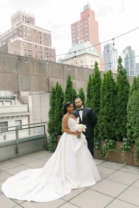 Taylor Rooks is MARRIED! Beautiful sports journalist breaks internet ...