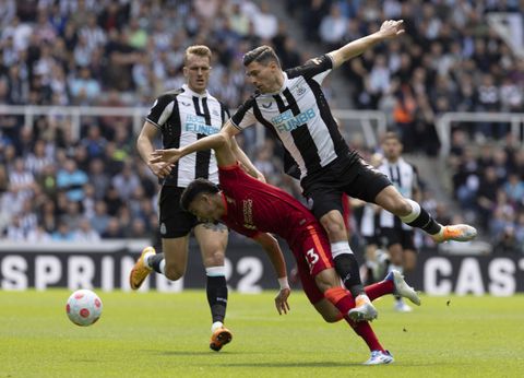 Newcastle vs Liverpool: Time and where to watch Premier League game ...