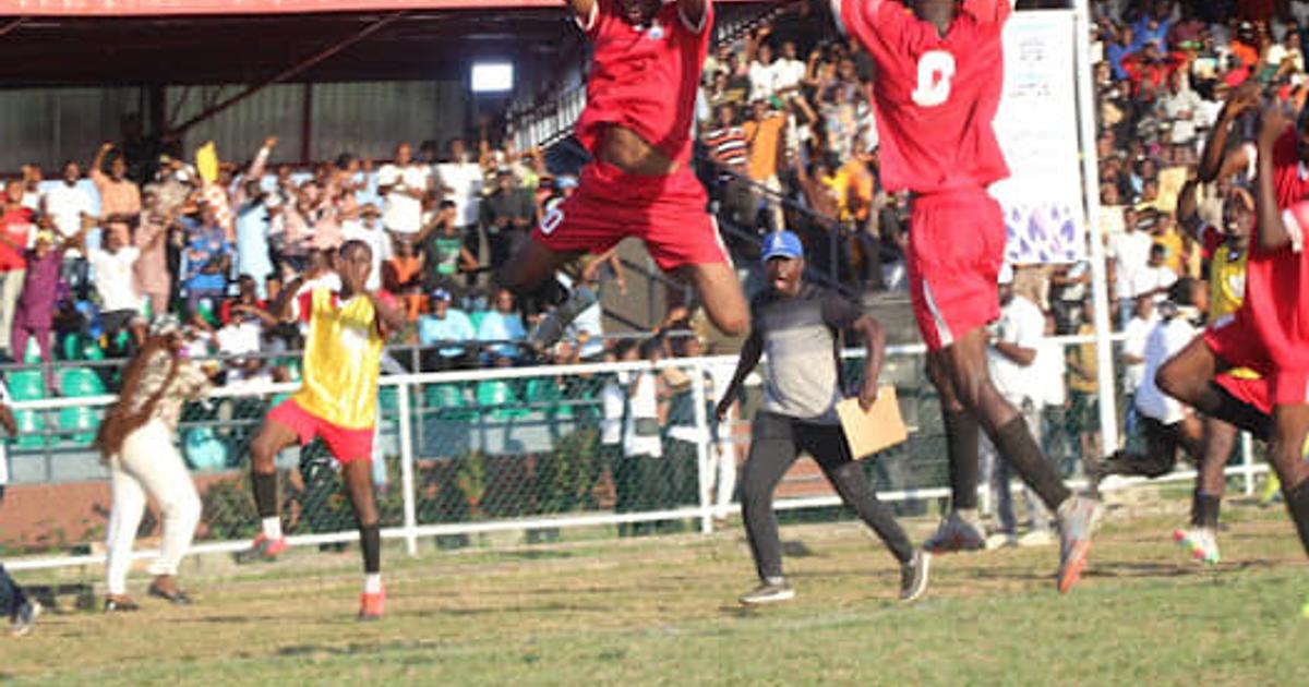 WATCH: An incredible strike - Emmanuel Okoro scores stunning goal as ...