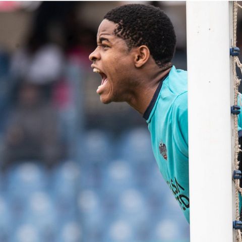 19-year-old prospect compared to Super Eagles icons Enyeama and Nwabali ...