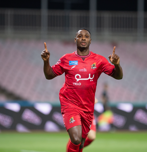 Ex-Super Eagles striker Ighalo links up with Okocha, reflects on defeat ...