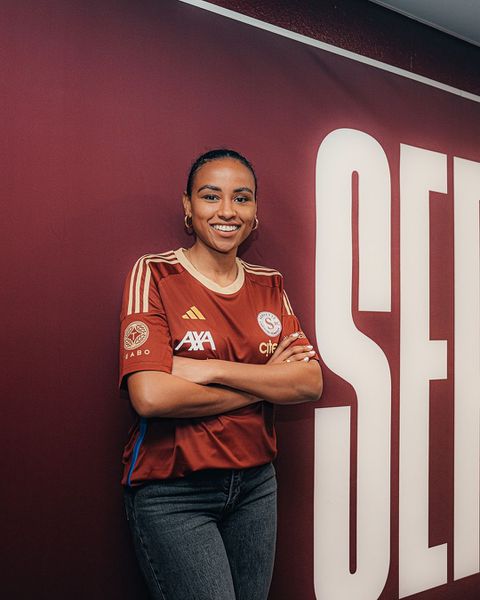 Onyinyechi Salome Zogg: Most beautiful Super Falcons star joins ...