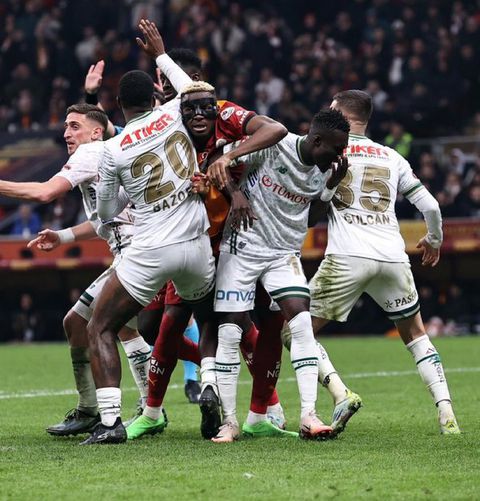 'They are lying' — Osimhen to take legal action over alleged punching ...