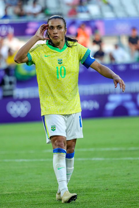 Marta: Brazilian legend announces engagement to lesbian partner Carrie ...