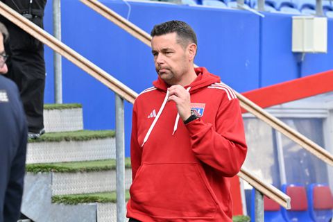 ‘It’s a decision for the team - Lyon manager gives reason for Super ...