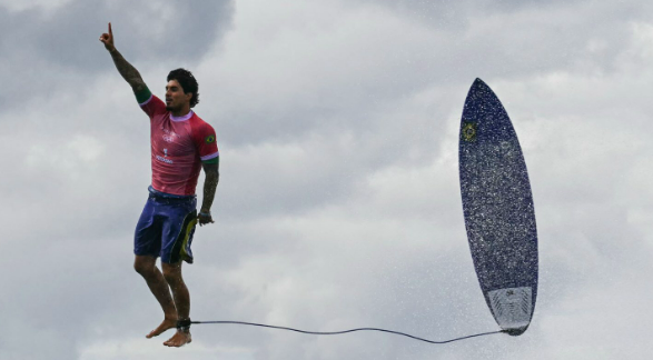 Paris 2024 Olympics: Behind the lens of Gabriel Medina's spectacular ...