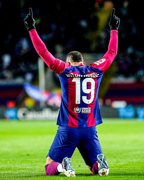 Barcelona vs Osasuna: New boy Vitor Roque delivers heroic display to ...