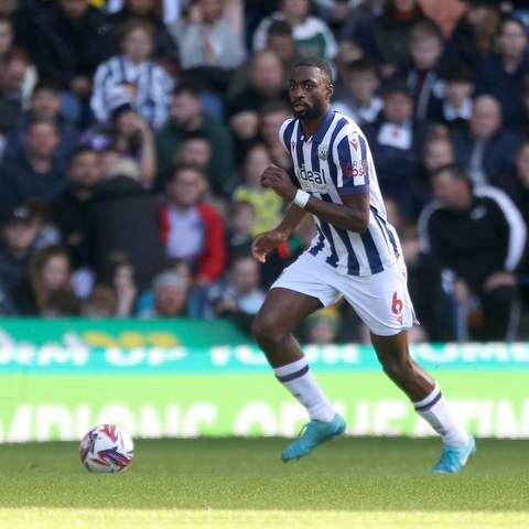 Heartbreak for Augustine Eguavoen as Super Eagles lose key defender to ...