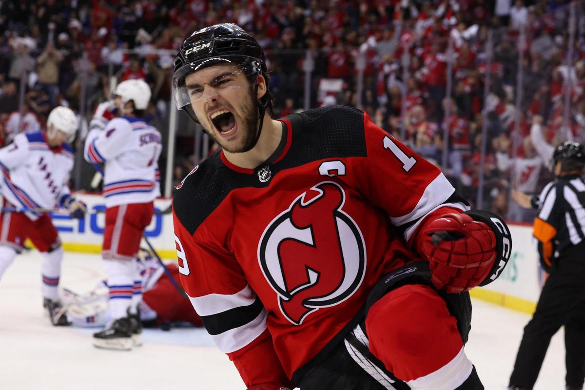 NHL - Tatar skóroval pri postupe New Jersey Devils | Šport.sk