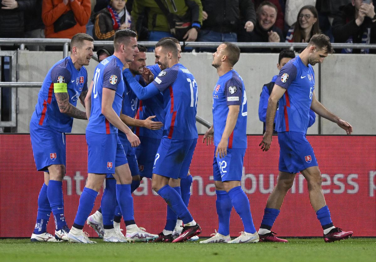 futbal dnes - Slovensko - Island - predpokladaná zostava | Šport.sk