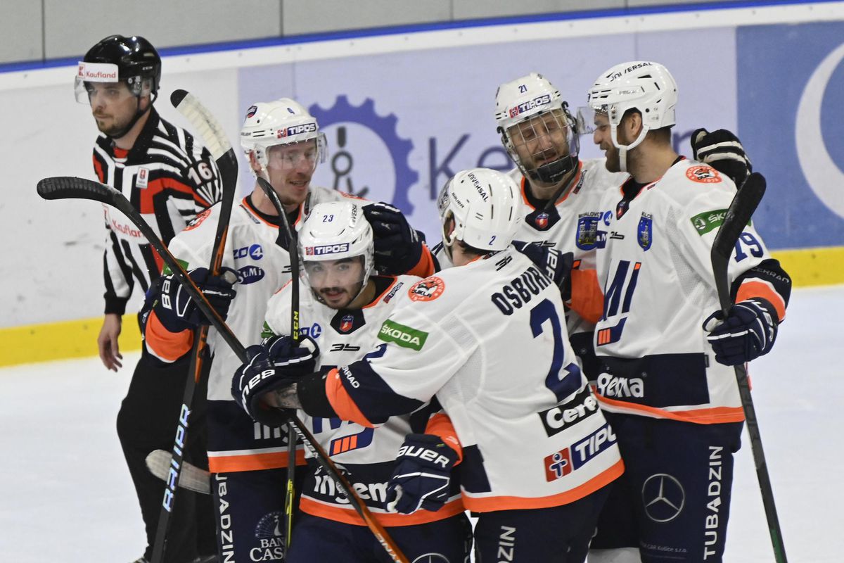 Tipos extraliga: HK Dukla Trenčín - HK Dukla Michalovce 2:5 | Šport.sk