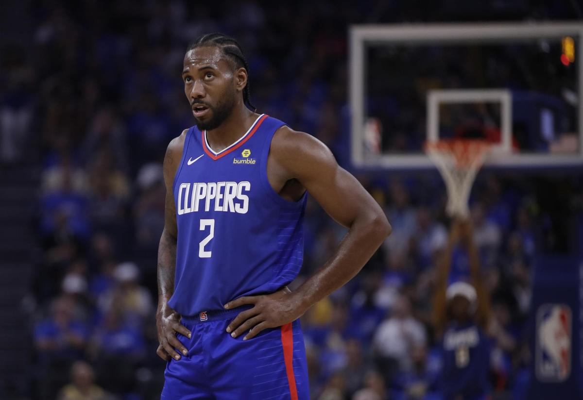 NBA: Chris Paul a Kawhi Leonard sa stali voľnými hráčmi | Šport.sk
