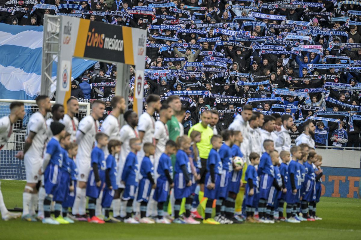 Niké liga / Slovan - Trnava , Gašparík a Twardzik o titule | Šport.sk