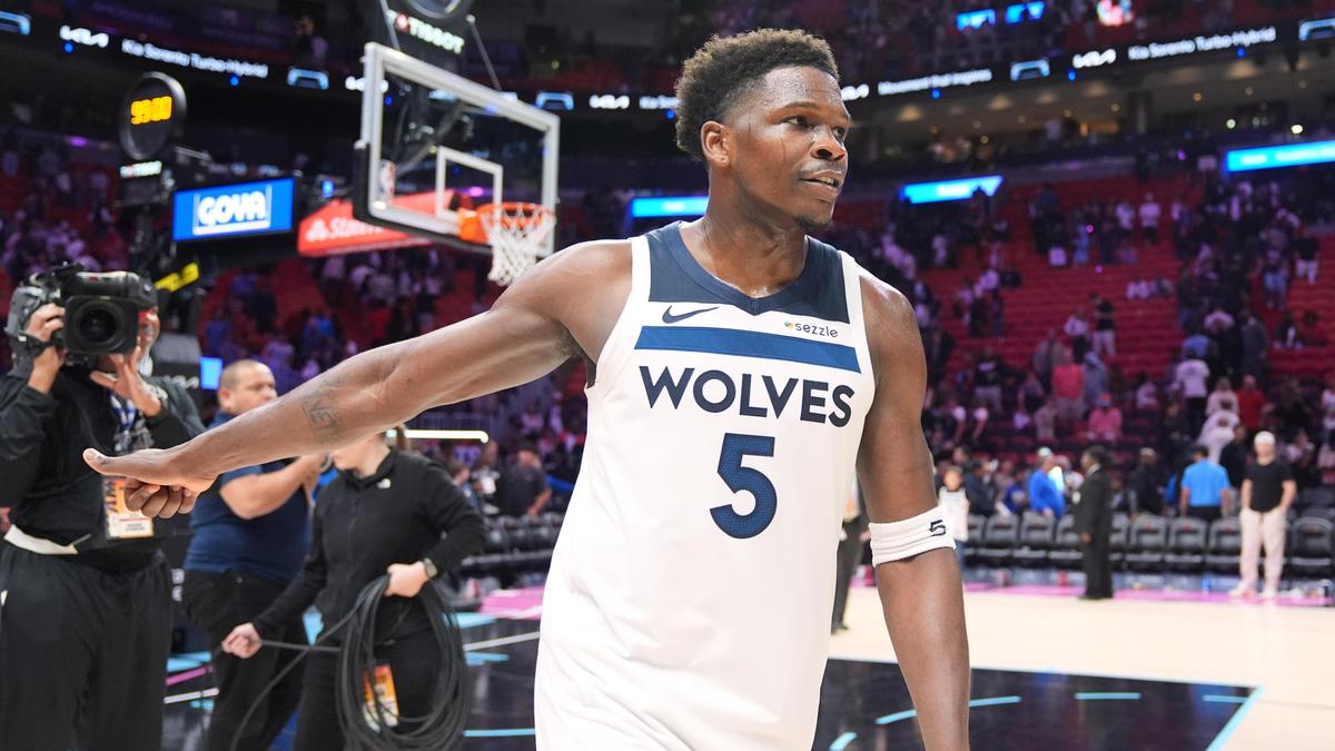 NBA: Rozhodujúca bola posledná štvrtina. Anthony Edwards potiahol ...