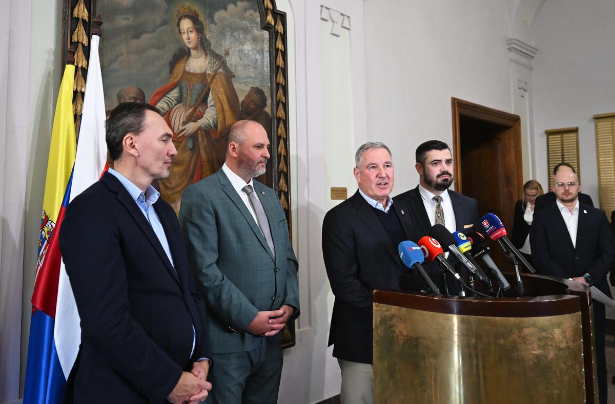 MS v hokeji 2029 na Slovensku? Prišli čelní predstavitelia IIHF. Ako ...